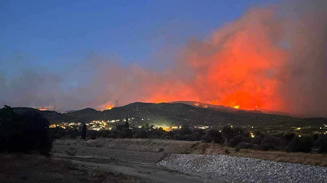 ΚΚΕ ΓΙΑ ΦΩΤΙΑ ΣΤΗΝ ΕΥΒΟΙΑ: Το μόνο σχέδιο που υπήρχε ήταν της εκκένωσης ...