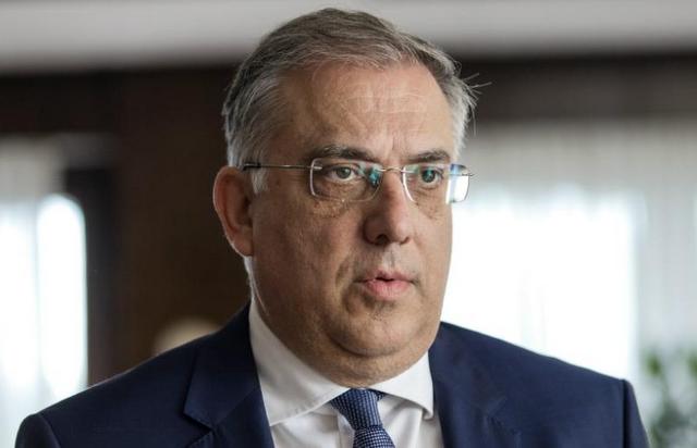 Τάκης Θεοδωρικάκος: Θετικός στον κορωνοϊό ο Υπουργός Προστασίας του ...