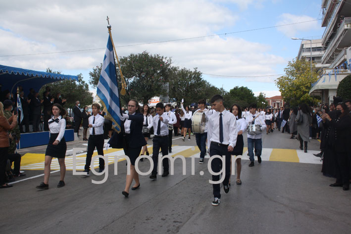 ΧΑΛΚΙΔΑ ΠΑΡΕΛΑΣΗ 28η ΟΚΤΩΒΡΙΟΥ: Ολα τα Γυμνάσια (φωτό) - Ευβοϊκή Γνώμη ...