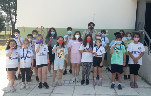 ΧΑΛΚΙΔΑ: 25 μαθητές του 23ου Δημοτικού έτρεξαν στο νυχτερινό αγώνα ...